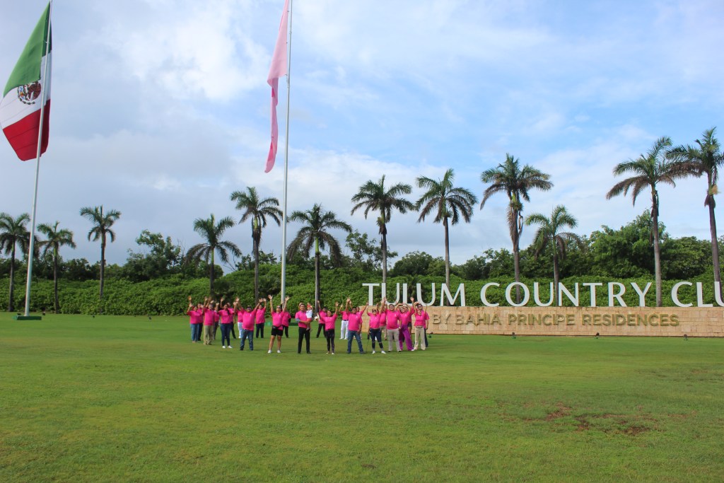 Solidaridad contra el cáncer de mama | Tulum Country Club